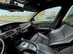Grey BMW 525 2009 in Rezekne, with an engine capacity of 3.00 L and mileage of 295 thousand km for 2800 €, photo 11 on AUTOMOTO.COM.LV