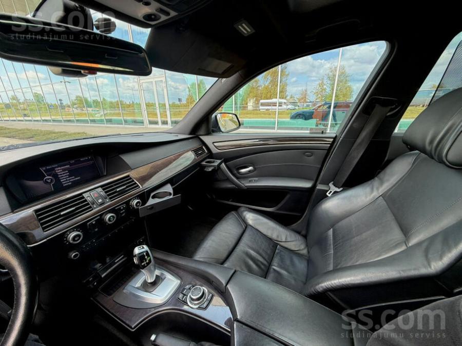 Grey BMW 525 2009 in Rezekne, with an engine capacity of 3.00 L and mileage of 295 thousand km for 2800 €, photo 11 on AUTOMOTO.COM.LV