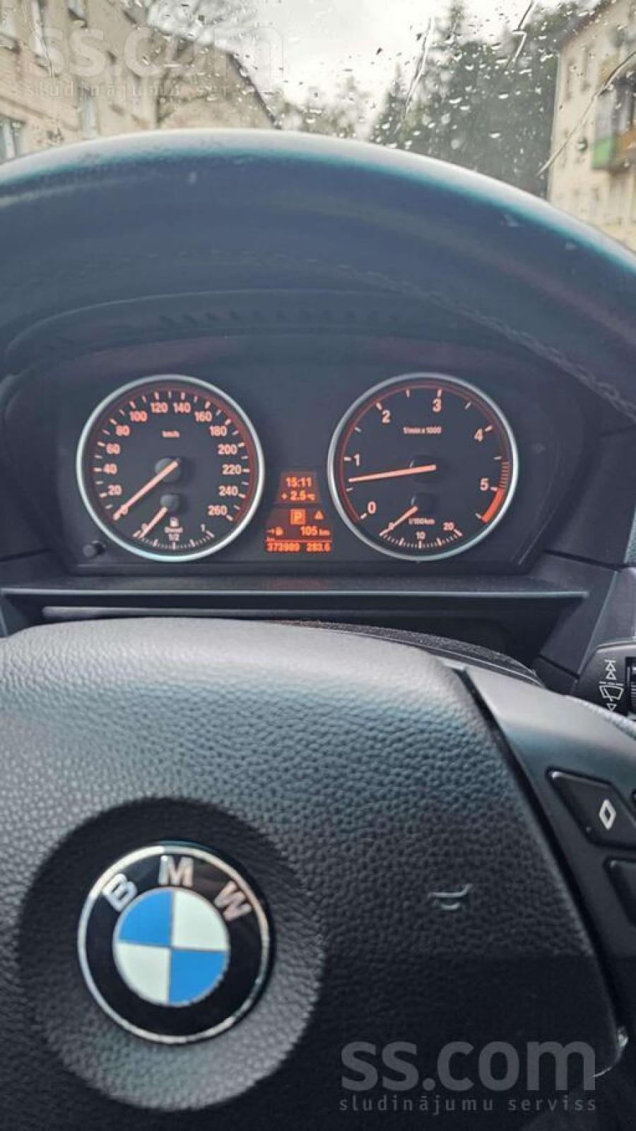 Grey BMW 525 2009 in Dobele, with an engine capacity of 3.00 L and mileage of 377 thousand km for 2200 €, photo 10 on AUTOMOTO.COM.LV