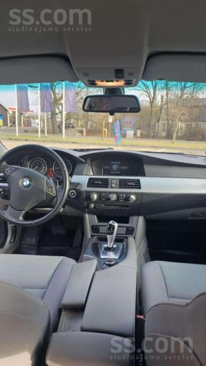 Grey BMW 525 2009 in Dobele, with an engine capacity of 3.00 L and mileage of 377 thousand km for 2200 €, photo 11 on AUTOMOTO.COM.LV