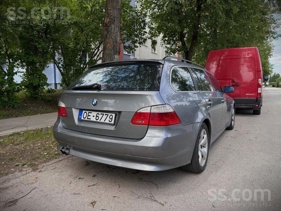 Grey BMW 525 2009 in Bauska, with an engine capacity of 3.00 L and mileage of 340 thousand km for 3650 €, photo 2 on AUTOMOTO.COM.LV