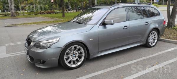 Grey BMW 525 2009 in Riga, with an engine capacity of 3.00 L and mileage of 302 thousand km for 6600 €, photo 2 on AUTOMOTO.COM.LV