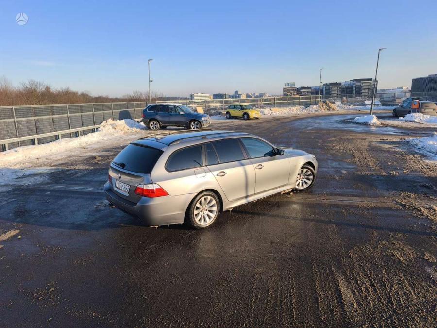 Pelēks BMW 525 2009 Švenčionys, ar dzinēja tilpumu 2.99 L un nobraukumu 439 tūkst. km par 4350 €, foto 4 vietnē AUTOMOTO.COM.LV