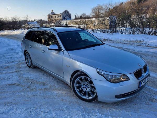 Grey BMW 525 2009 in Vilnius, with an engine capacity of 2.99 L and mileage of 327 thousand km for 4300 €, photo 2 on AUTOMOTO.COM.LV