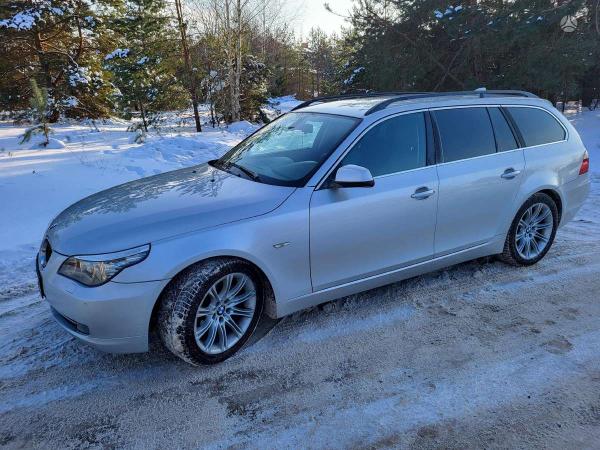 Grey BMW 525 2009 in Vilnius, with an engine capacity of 2.99 L and mileage of 327 thousand km for 4300 €, photo 8 on AUTOMOTO.COM.LV