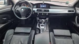Grey BMW 525 2009 in Vilnius, with an engine capacity of 2.99 L and mileage of 323 thousand km for 3500 €, photo 10 on AUTOMOTO.COM.LV