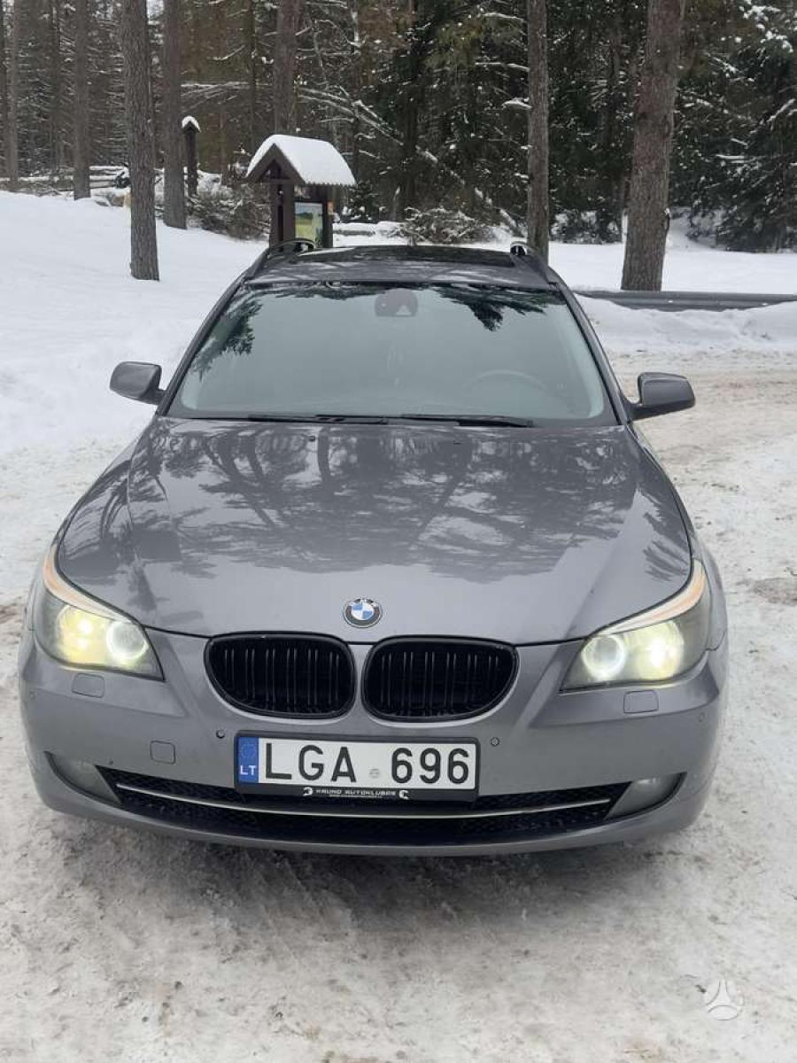 Grey BMW 525 2009 in Anyksciai, with an engine capacity of 2.99 L and mileage of 390 thousand km for 3450 €, photo 2 on AUTOMOTO.COM.LV