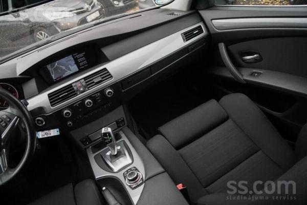 Pelēks BMW 525 2009 Rīga, ar dzinēja tilpumu 3.00 L un nobraukumu 300 tūkst. km par 4990 €, foto 9 vietnē AUTOMOTO.COM.LV