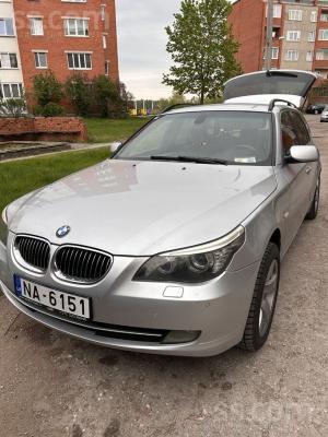 Grey BMW 525 2009 in Jelgava, with an engine capacity of 3.00 L and mileage of 302 thousand km for 4000 €, photo  on AUTOMOTO.COM.LV