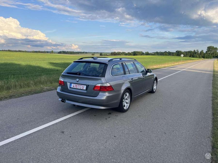 Pelēks BMW 525 2009 Viļņa, ar dzinēja tilpumu 2.99 L un nobraukumu 339 tūkst. km par 4800 €, foto 8 vietnē AUTOMOTO.COM.LV