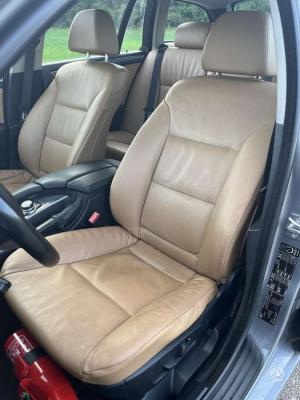 Pelēks BMW 525 2009 Viļņa, ar dzinēja tilpumu 2.99 L un nobraukumu 339 tūkst. km par 4800 €, foto 13 vietnē AUTOMOTO.COM.LV