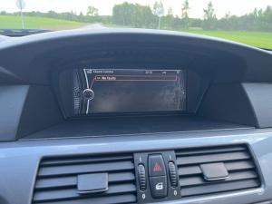 Pelēks BMW 525 2009 Viļņa, ar dzinēja tilpumu 2.99 L un nobraukumu 339 tūkst. km par 4800 €, foto 24 vietnē AUTOMOTO.COM.LV