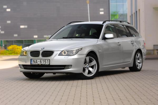 Pelēks BMW 525 2009 Rīga, ar dzinēja tilpumu 3.00 L un nobraukumu 296 tūkst. km par 5500 €, foto 1 vietnē AUTOMOTO.COM.LV