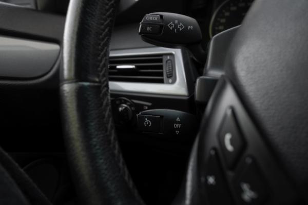 Pelēks BMW 525 2009 Rīga, ar dzinēja tilpumu 3.00 L un nobraukumu 296 tūkst. km par 5500 €, foto 10 vietnē AUTOMOTO.COM.LV