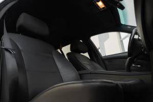 Grey BMW 525 2009 in Riga, with an engine capacity of 3.00 L and mileage of 296 thousand km for 5500 €, photo 15 on AUTOMOTO.COM.LV