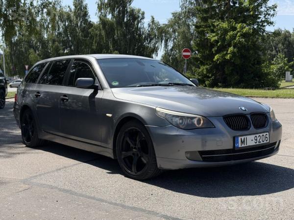 Pelēks BMW 525 2009 Jelgava, ar dzinēja tilpumu 3.00 L un nobraukumu 340 tūkst. km par 3200 €, foto 5 vietnē AUTOMOTO.COM.LV