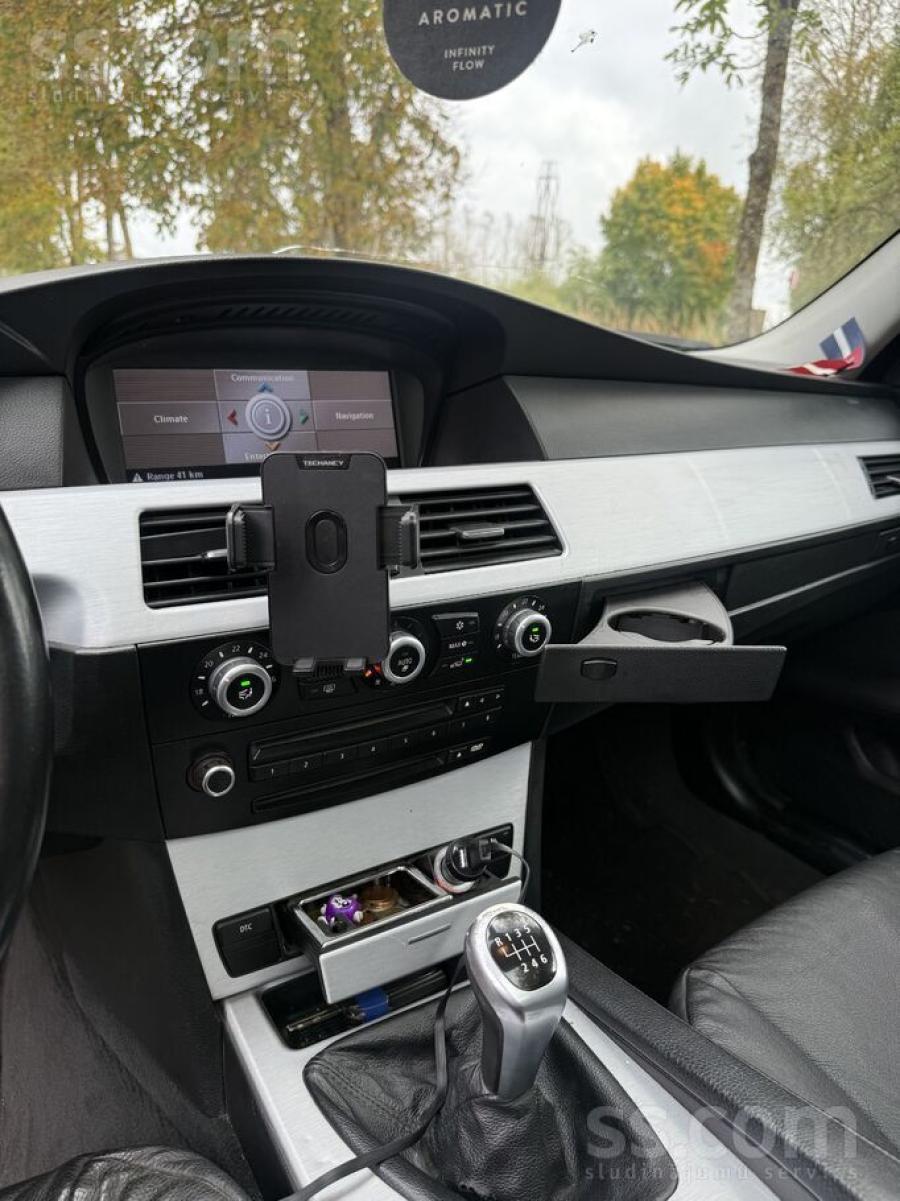 Pelēks BMW 525 2009 Rēzekne, ar dzinēja tilpumu 3.00 L un nobraukumu 502 tūkst. km par 2800 €, foto 12 vietnē AUTOMOTO.COM.LV
