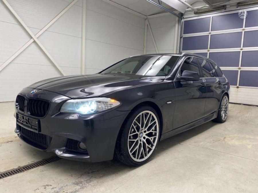 Grey BMW 525 2010 in Radviliskis, with an engine capacity of 2.99 L and mileage of 0 thousand km for 6750 €, photo 1 on AUTOMOTO.COM.LV