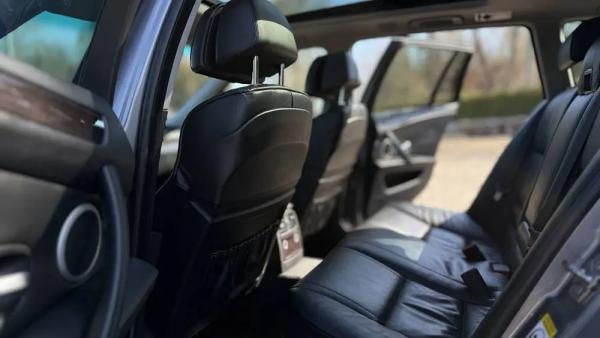 Pelēks BMW 525 2010 Jelgava, ar dzinēja tilpumu 3.00 L un nobraukumu 364 tūkst. km par 4790 €, foto 10 vietnē AUTOMOTO.COM.LV