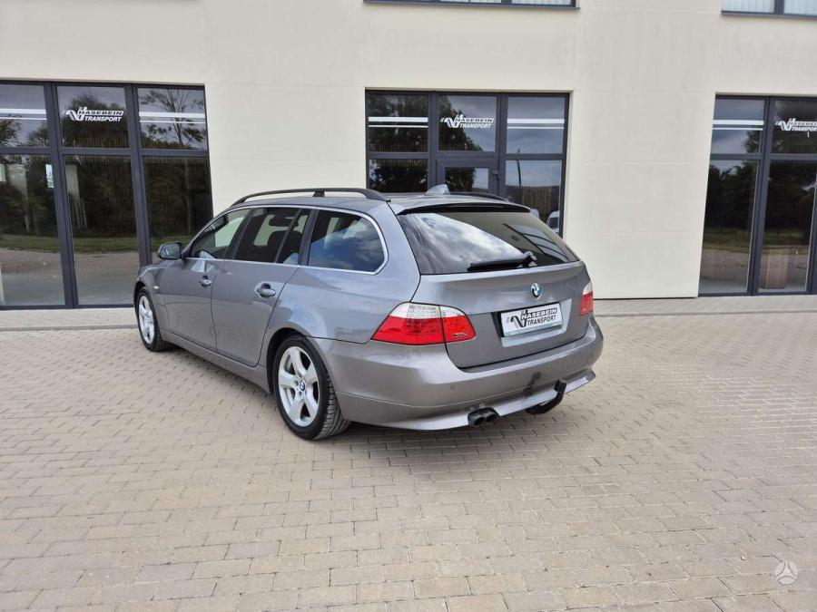 Pelēks BMW 525 2010 Marijampole, ar dzinēja tilpumu 2.99 L un nobraukumu 322 tūkst. km par 4500 €, foto 7 vietnē AUTOMOTO.COM.LV