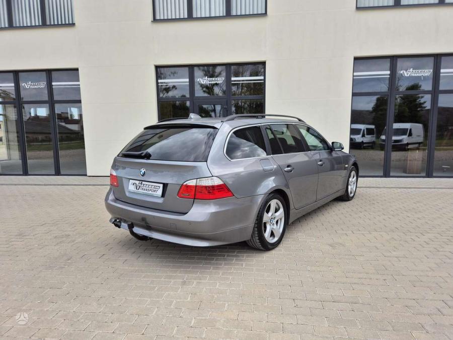 Pelēks BMW 525 2010 Marijampole, ar dzinēja tilpumu 2.99 L un nobraukumu 322 tūkst. km par 4500 €, foto 9 vietnē AUTOMOTO.COM.LV