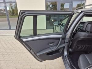 Pelēks BMW 525 2010 Marijampole, ar dzinēja tilpumu 2.99 L un nobraukumu 322 tūkst. km par 4500 €, foto 20 vietnē AUTOMOTO.COM.LV
