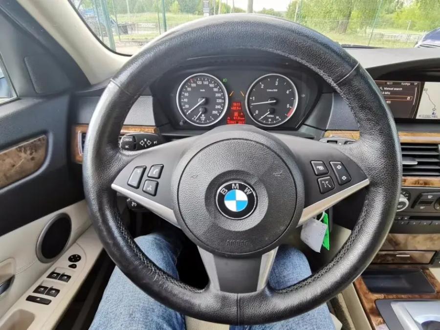 Pelēks BMW 525 2010 Kuldīga, ar dzinēja tilpumu 3.00 L un nobraukumu 221 tūkst. km par 7500 €, foto 12 vietnē AUTOMOTO.COM.LV
