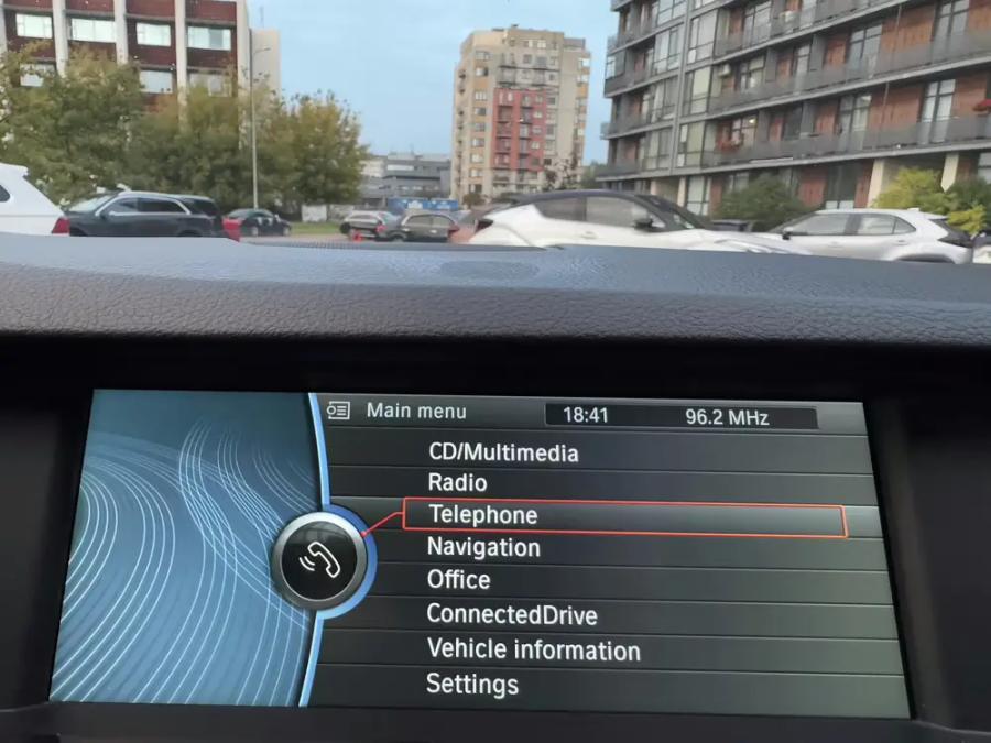 Pelēks BMW 525 2010 Rīga, ar dzinēja tilpumu 3.00 L un nobraukumu 346 tūkst. km par 5990 €, foto 19 vietnē AUTOMOTO.COM.LV
