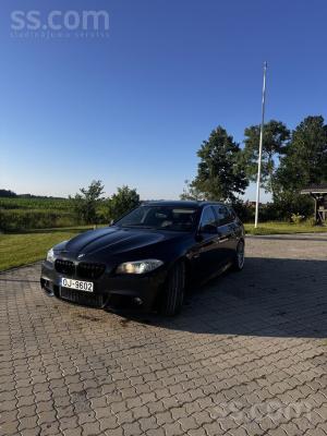 Grey BMW 525 2010 in Dobele, with an engine capacity of 3.00 L and mileage of 407 thousand km for 6290 €, photo 4 on AUTOMOTO.COM.LV