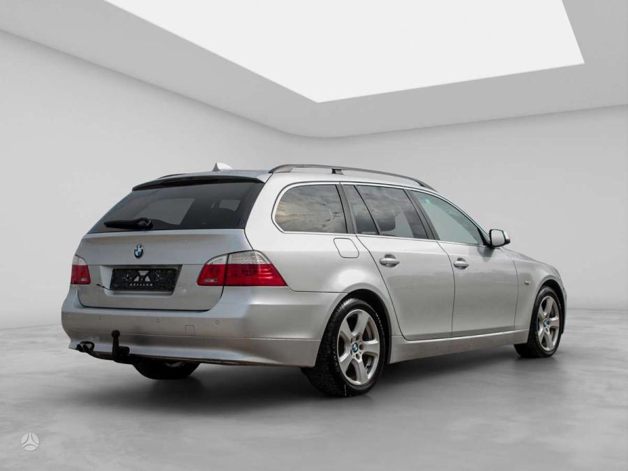 Pelēks BMW 525 2010 Kauņa, ar dzinēja tilpumu 3.00 L un nobraukumu 319 tūkst. km par 5390 €, foto 7 vietnē AUTOMOTO.COM.LV
