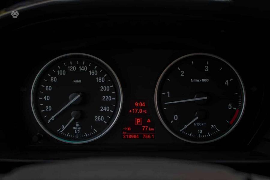 Pelēks BMW 525 2010 Kauņa, ar dzinēja tilpumu 3.00 L un nobraukumu 319 tūkst. km par 5390 €, foto 12 vietnē AUTOMOTO.COM.LV