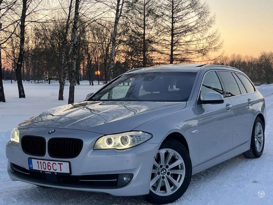 Pelēks BMW 525 2011 Raseiniai, ar dzinēja tilpumu 2.99 L un nobraukumu 297 tūkst. km par 8499 €, foto 1 vietnē AUTOMOTO.COM.LV