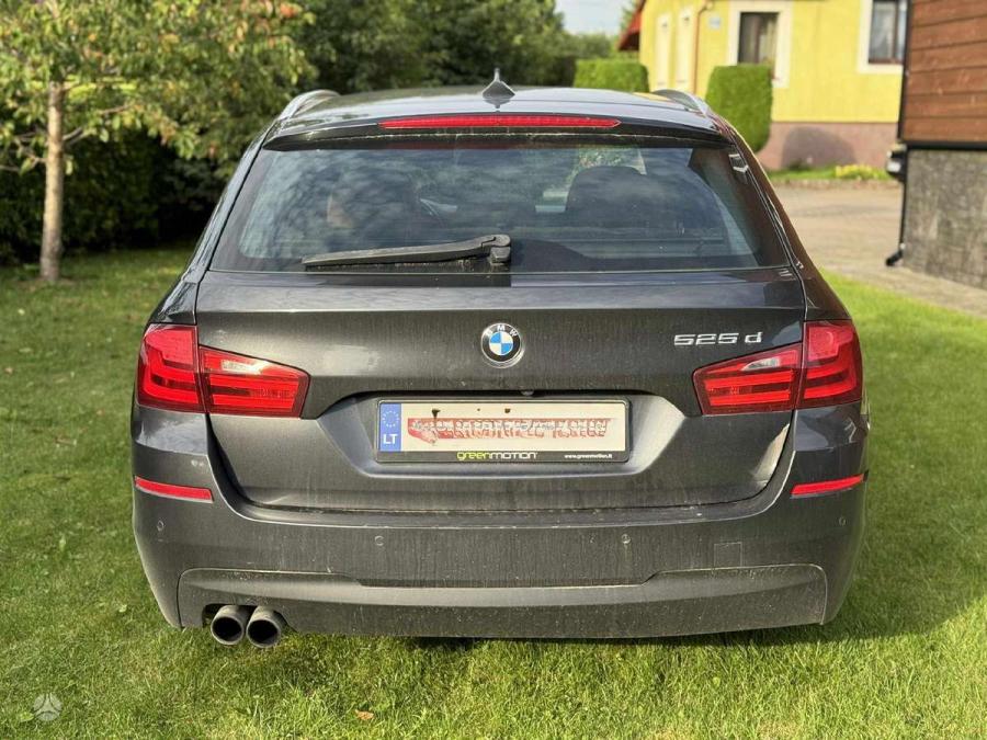 Grey BMW 525 2011 in Vilnius, with an engine capacity of 2.50 L and mileage of 330 thousand km for 9000 €, photo 4 on AUTOMOTO.COM.LV
