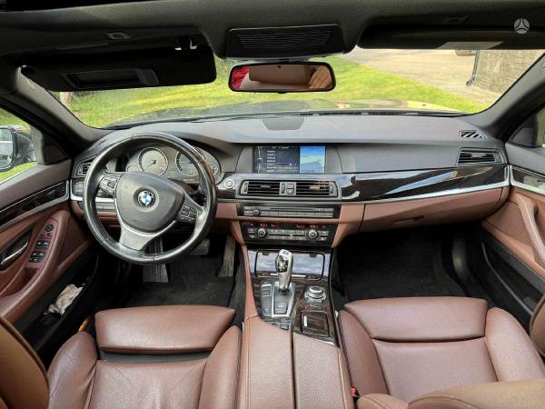 Pelēks BMW 525 2011 Viļņa, ar dzinēja tilpumu 2.50 L un nobraukumu 330 tūkst. km par 9000 €, foto 11 vietnē AUTOMOTO.COM.LV