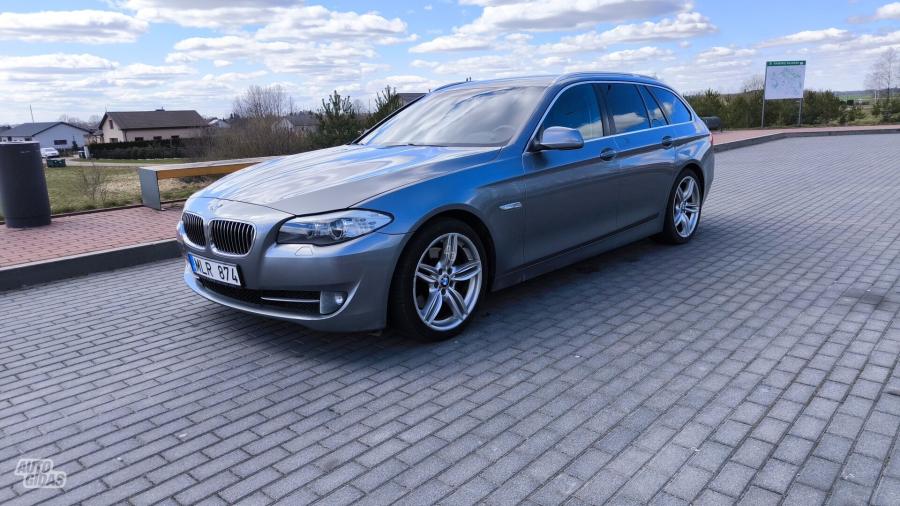 Pelēks BMW 525 2011 Raseiniai, ar dzinēja tilpumu 3.00 L un nobraukumu 341 tūkst. km par 7000 €, foto 13 vietnē AUTOMOTO.COM.LV