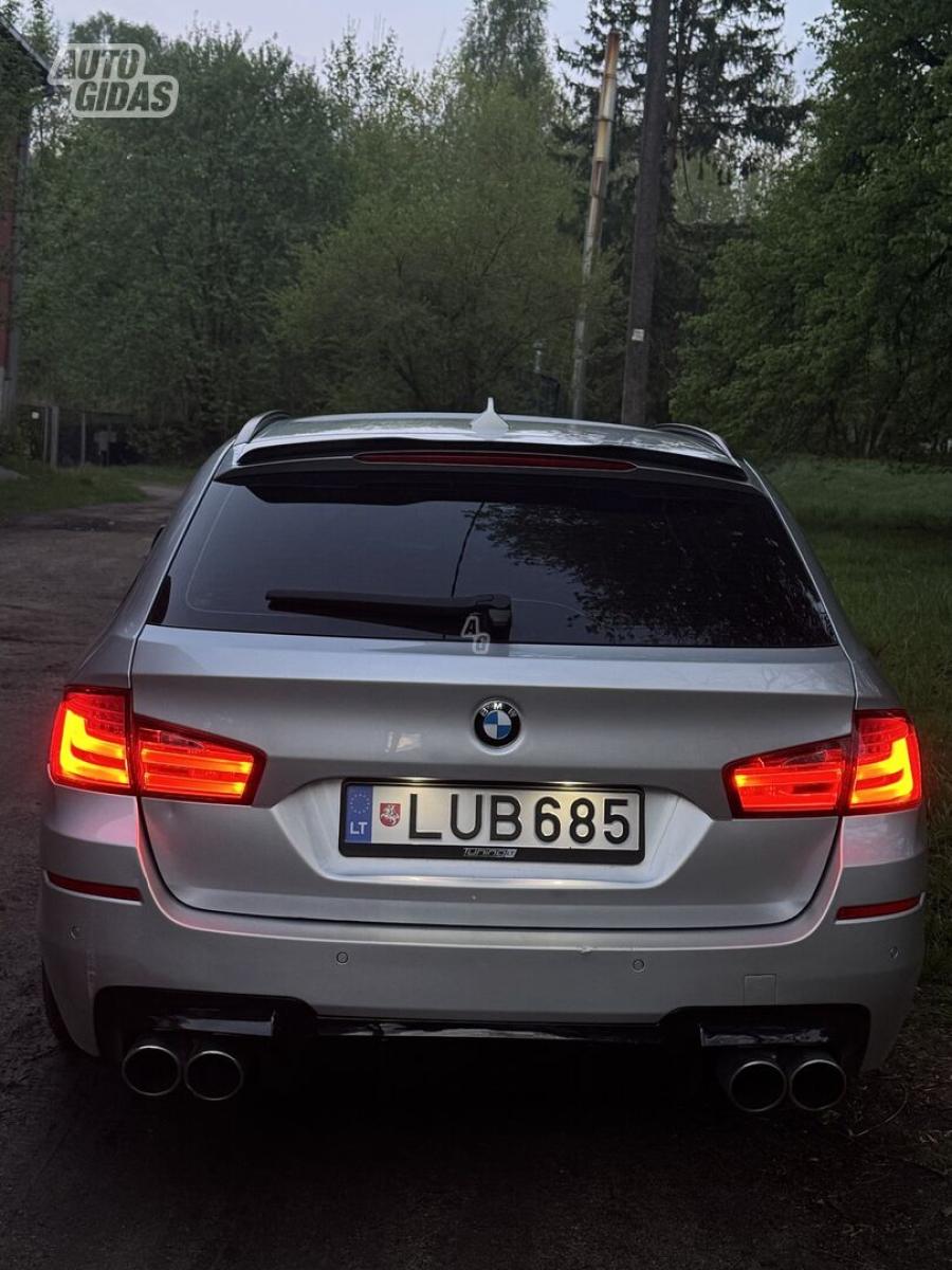 Grey BMW 525 2011 in Vilnius, with an engine capacity of 3.00 L and mileage of 295 thousand km for 9000 €, photo 5 on AUTOMOTO.COM.LV