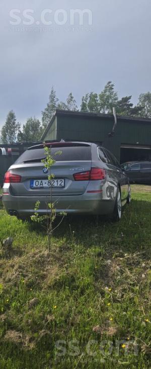 Grey BMW 525 2011 in Tukums, with an engine capacity of 3.00 L and mileage of 310 thousand km for 9800 €, photo 6 on AUTOMOTO.COM.LV