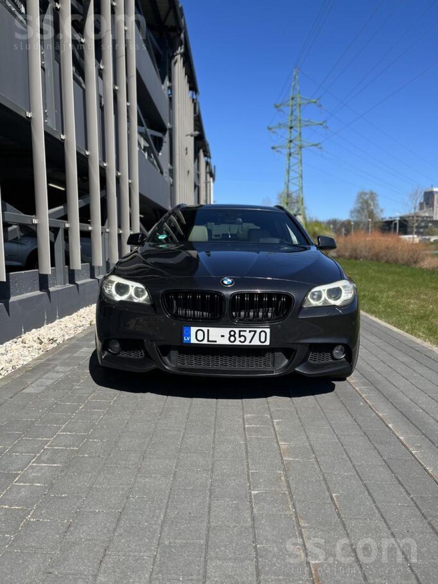 Grey BMW 525 2011 in Riga, with an engine capacity of 3.00 L and mileage of 330 thousand km for 8950 €, photo 7 on AUTOMOTO.COM.LV