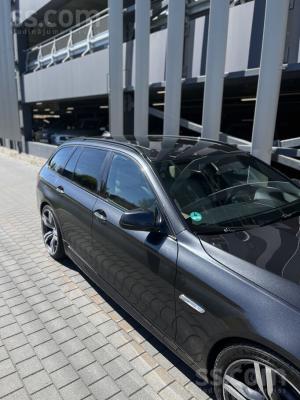 Grey BMW 525 2011 in Riga, with an engine capacity of 3.00 L and mileage of 330 thousand km for 8950 €, photo 12 on AUTOMOTO.COM.LV