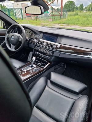 Pelēks BMW 525 2011 Ogre, ar dzinēja tilpumu 3.00 L un nobraukumu 284 tūkst. km par 8900 €, foto 11 vietnē AUTOMOTO.COM.LV