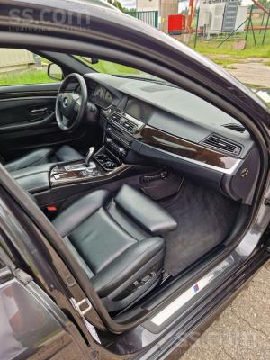 Pelēks BMW 525 2011 Ogre, ar dzinēja tilpumu 3.00 L un nobraukumu 284 tūkst. km par 8900 €, foto 13 vietnē AUTOMOTO.COM.LV