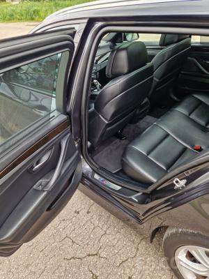 Pelēks BMW 525 2011 Ogre, ar dzinēja tilpumu 3.00 L un nobraukumu 284 tūkst. km par 8900 €, foto 17 vietnē AUTOMOTO.COM.LV
