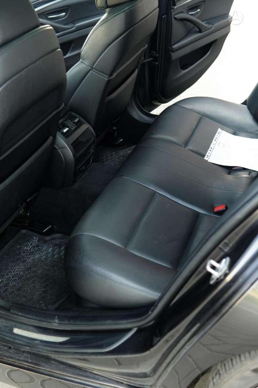Pelēks BMW 525 2011 Kauņa, ar dzinēja tilpumu 2.99 L un nobraukumu 367 tūkst. km par 5500 €, foto 6 vietnē AUTOMOTO.COM.LV
