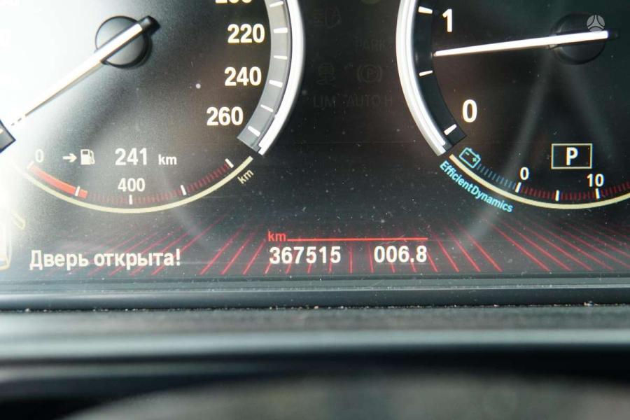 Pelēks BMW 525 2011 Kauņa, ar dzinēja tilpumu 2.99 L un nobraukumu 367 tūkst. km par 5500 €, foto 12 vietnē AUTOMOTO.COM.LV