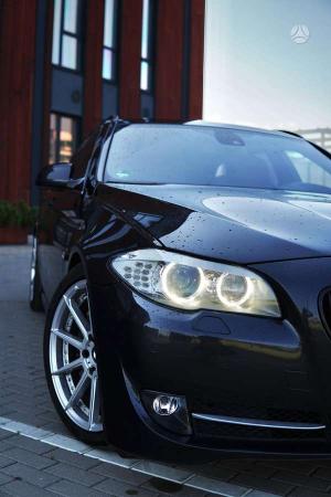 Pelēks BMW 525 2011 Kauņa, ar dzinēja tilpumu 2.99 L un nobraukumu 367 tūkst. km par 5500 €, foto 17 vietnē AUTOMOTO.COM.LV