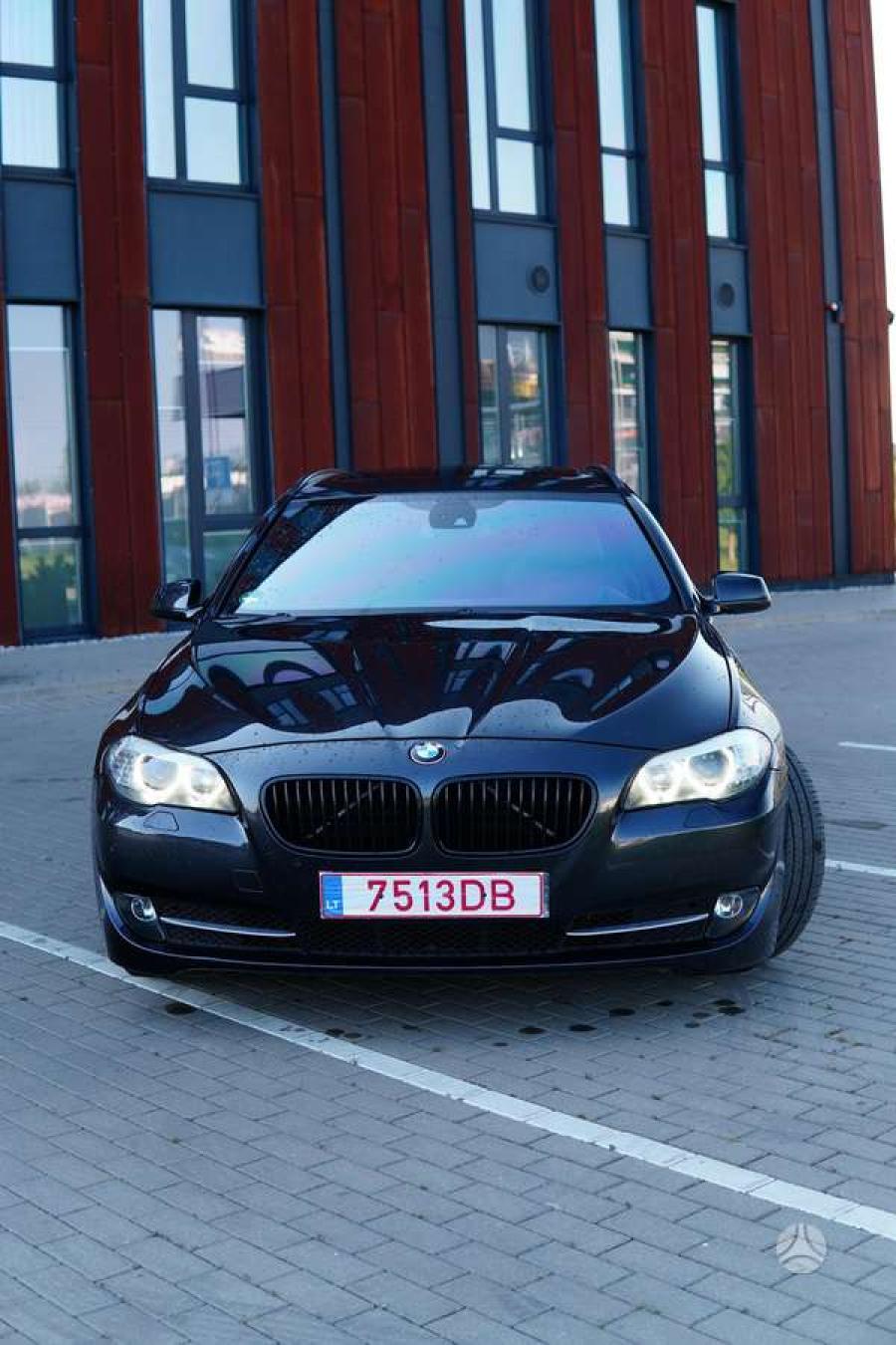 Pelēks BMW 525 2011 Kauņa, ar dzinēja tilpumu 2.99 L un nobraukumu 367 tūkst. km par 5500 €, foto 20 vietnē AUTOMOTO.COM.LV
