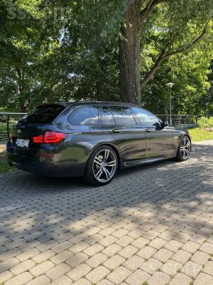 Pelēks BMW 525 2011 Rīga, ar dzinēja tilpumu 3.00 L un nobraukumu 333 tūkst. km par 8950 €, foto 4 vietnē AUTOMOTO.COM.LV