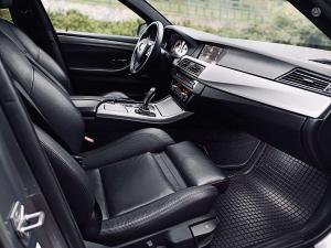 Grey BMW 525 2011 in Utena, with an engine capacity of 2.00 L and mileage of 215 thousand km for 11750 €, photo 43 on AUTOMOTO.COM.LV