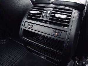 Grey BMW 525 2011 in Utena, with an engine capacity of 2.00 L and mileage of 215 thousand km for 11750 €, photo 48 on AUTOMOTO.COM.LV