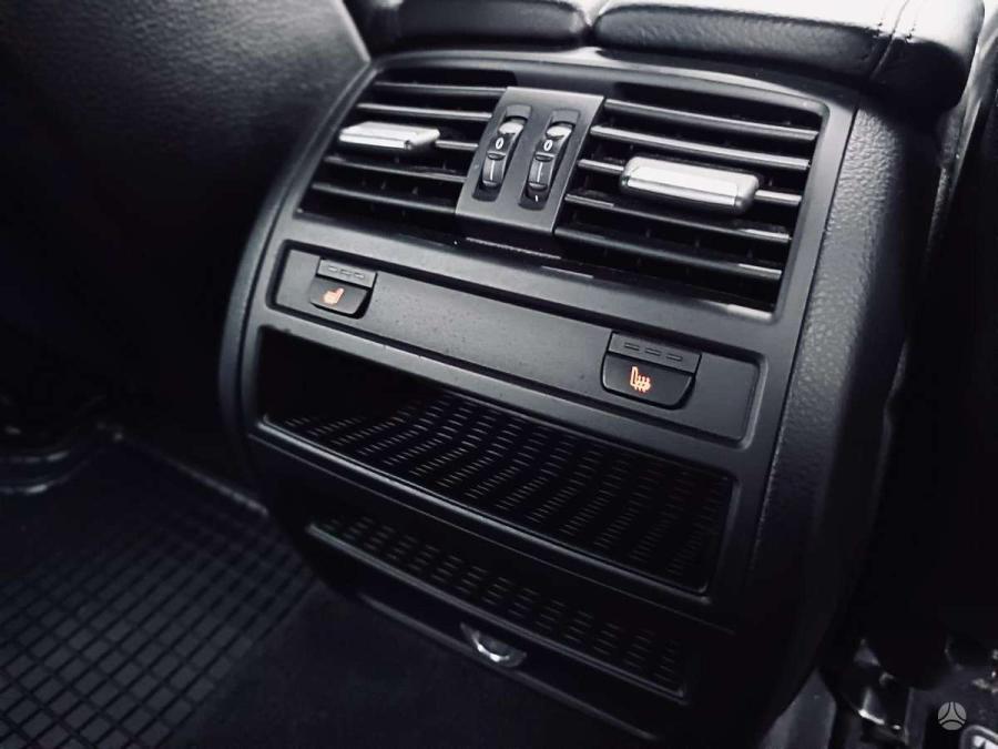 Grey BMW 525 2011 in Utena, with an engine capacity of 2.00 L and mileage of 215 thousand km for 11750 €, photo 48 on AUTOMOTO.COM.LV